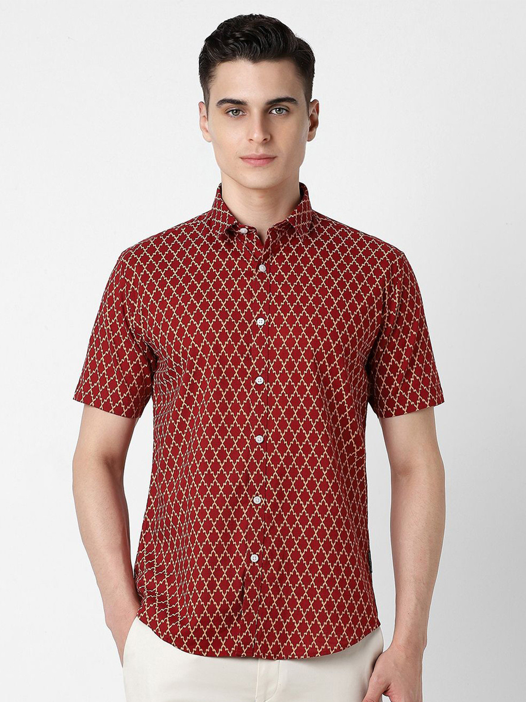 Buy V Dot Men Spread Collar Geometric Printed Cotton Slim Fit Party ...