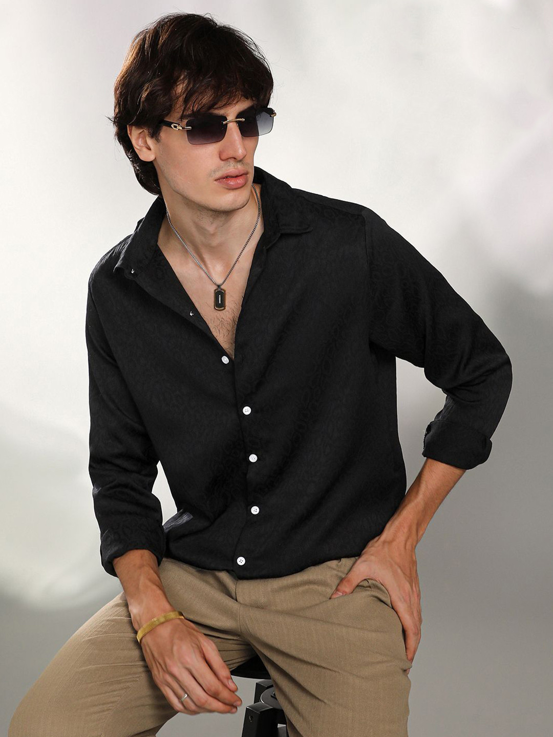 Buy Campus Sutra Men Comfort Spread Collar Solid Cotton Casual Shirt ...