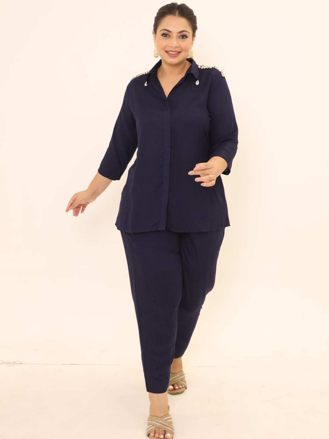 Buy Swadeshi Shringaar Kaudi Shirt With Trousers - Co Ords for Women ...