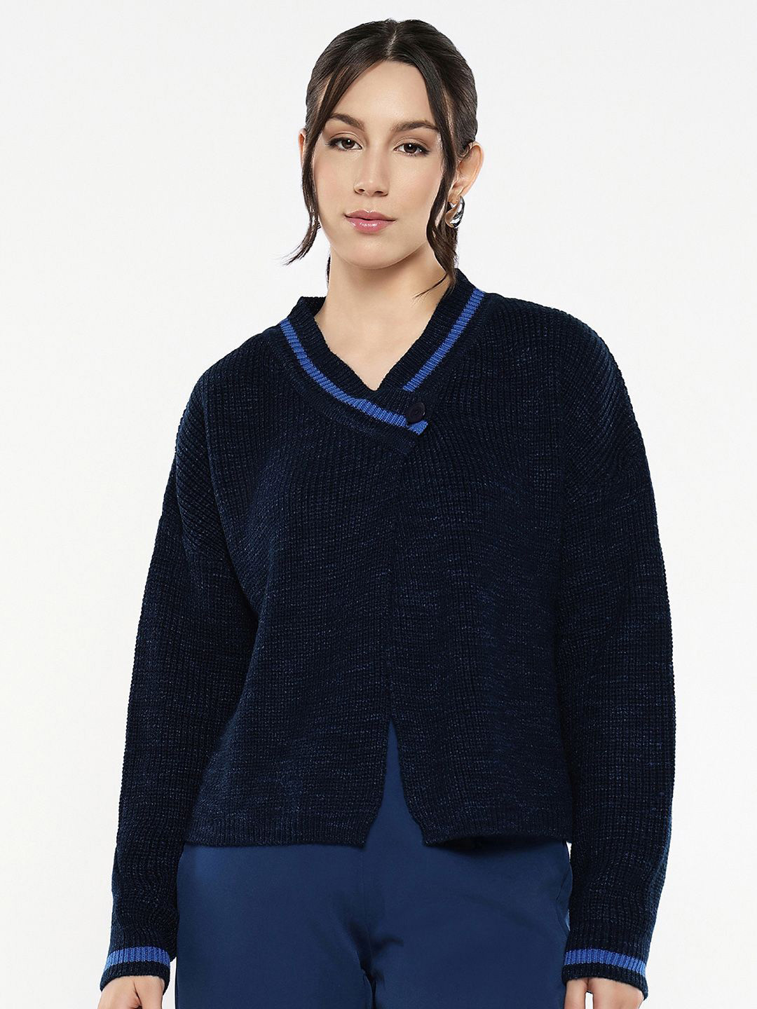 Buy RAREISM Self Design Button Shrug - Shrug for Women 30708326 | Myntra