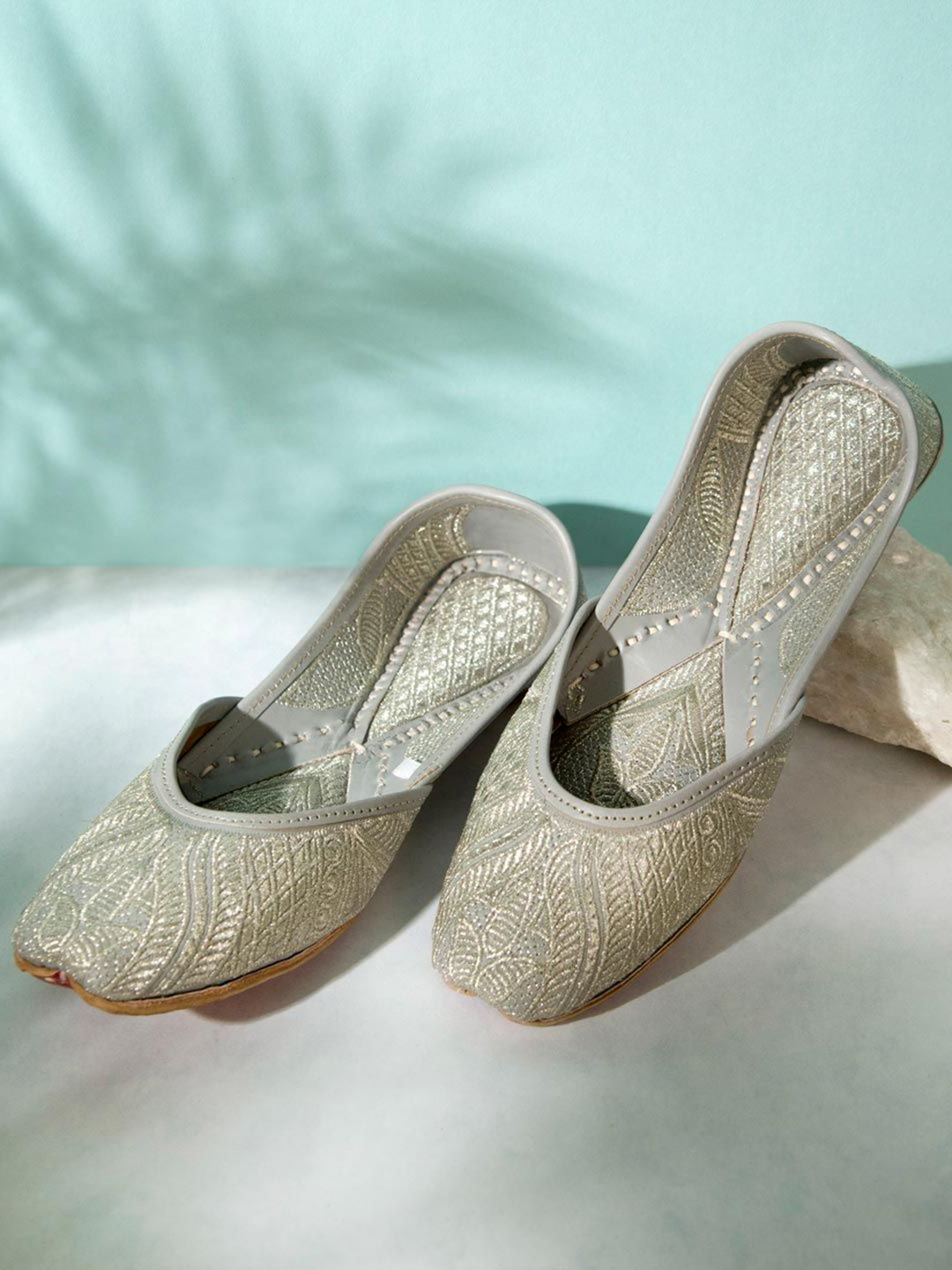 Buy Fabindia Women Woven Design Leather Mojaris - Casual Shoes for ...