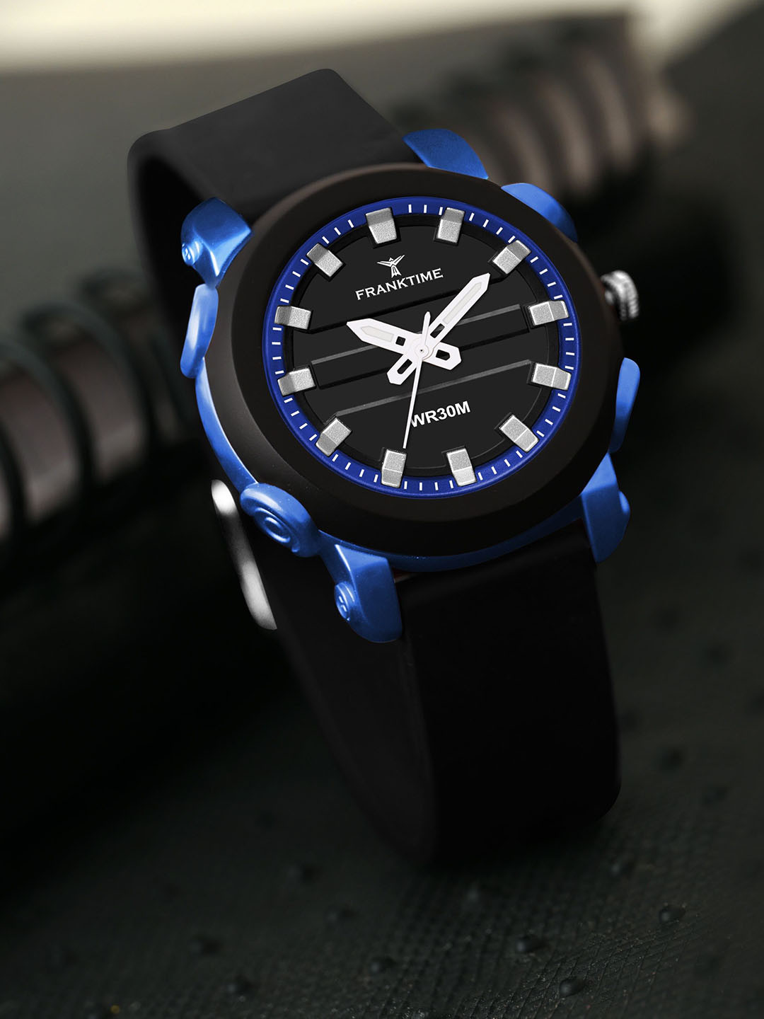 Buy Franktime Men Brass Dial & Straps Analogue Watch FT 0060 BU ...