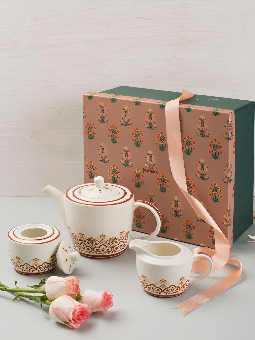 Buy Fabindia Chitra Beige And Red 3 Pieces Printed Ceramic Teapot Gift ...