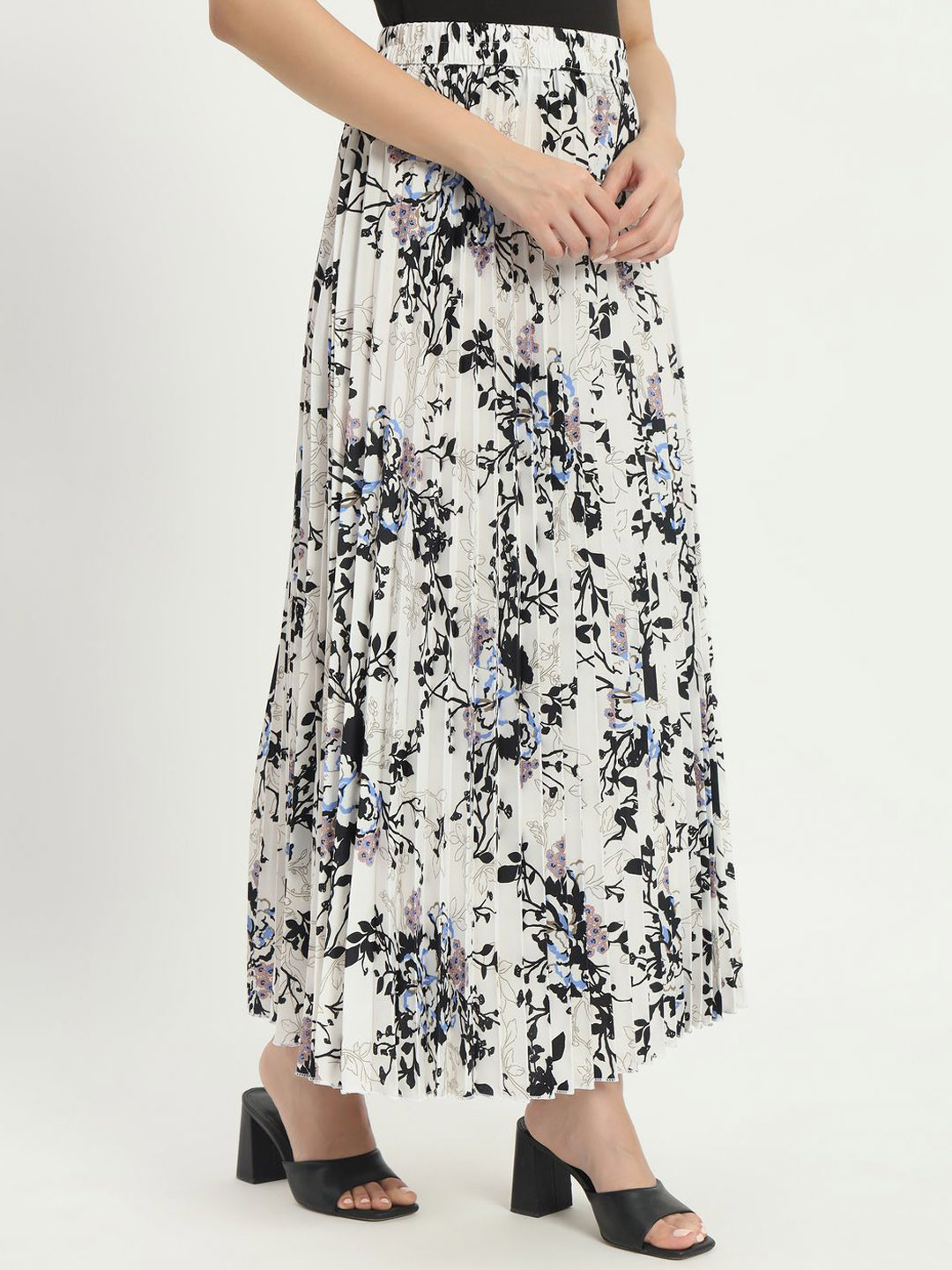 Buy OTABU Floral Printed Accordion Pleats Flared Maxi Skirts - Skirts ...