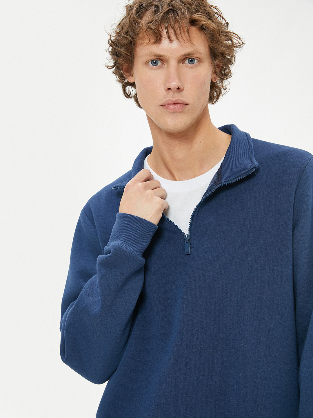 Buy Koton Men Sweatshirt - Sweatshirts for Men 30472181 | Myntra