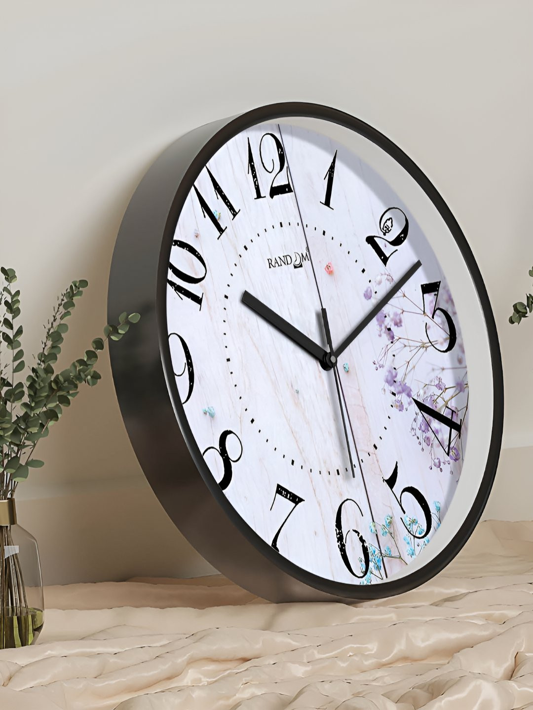 Buy RANDOM Printed Round Shaped Sweep Silent Movement Contemporary Wall ...