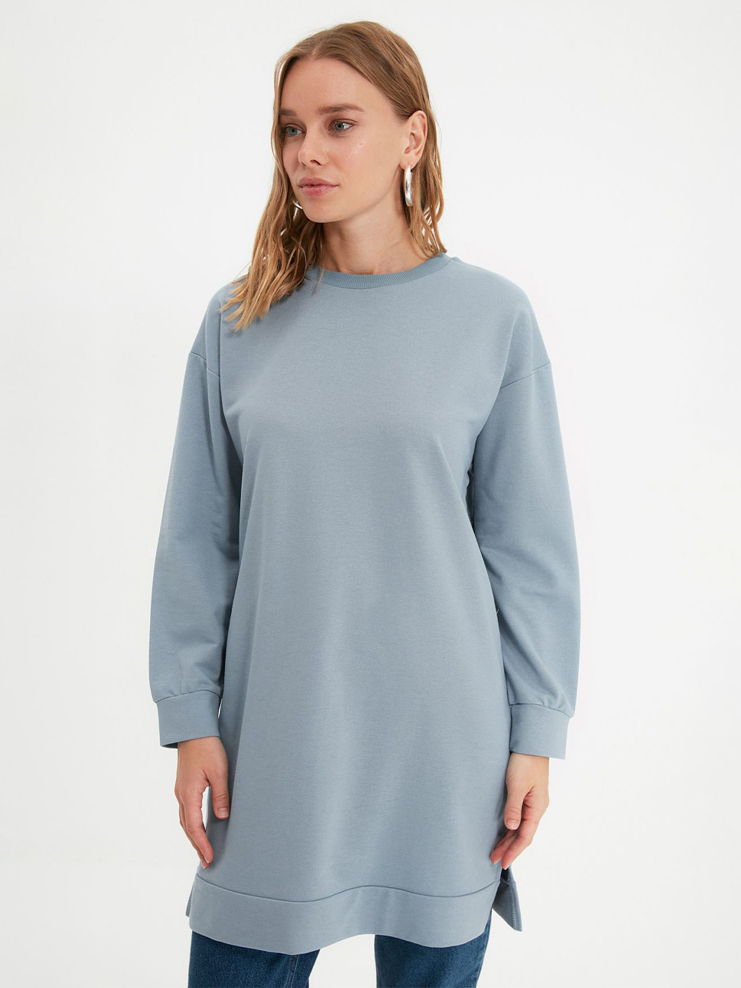 Buy Trendyol Women Solid Round Neck Longline Sweatshirt - Sweatshirts ...