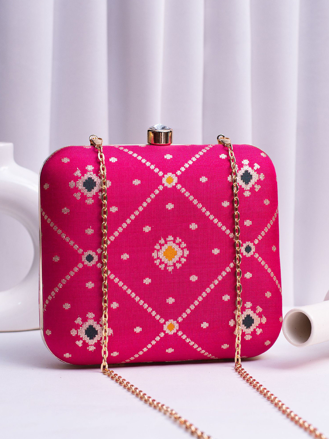 Buy ARTKLIM Printed Box Clutch - Clutches for Women 31808509 | Myntra