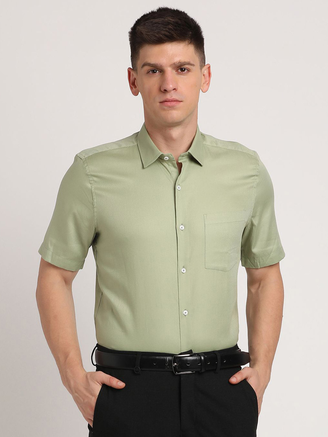 Buy Turtle Men Standard Slim Fit Spread Collar Textured Cotton Formal ...