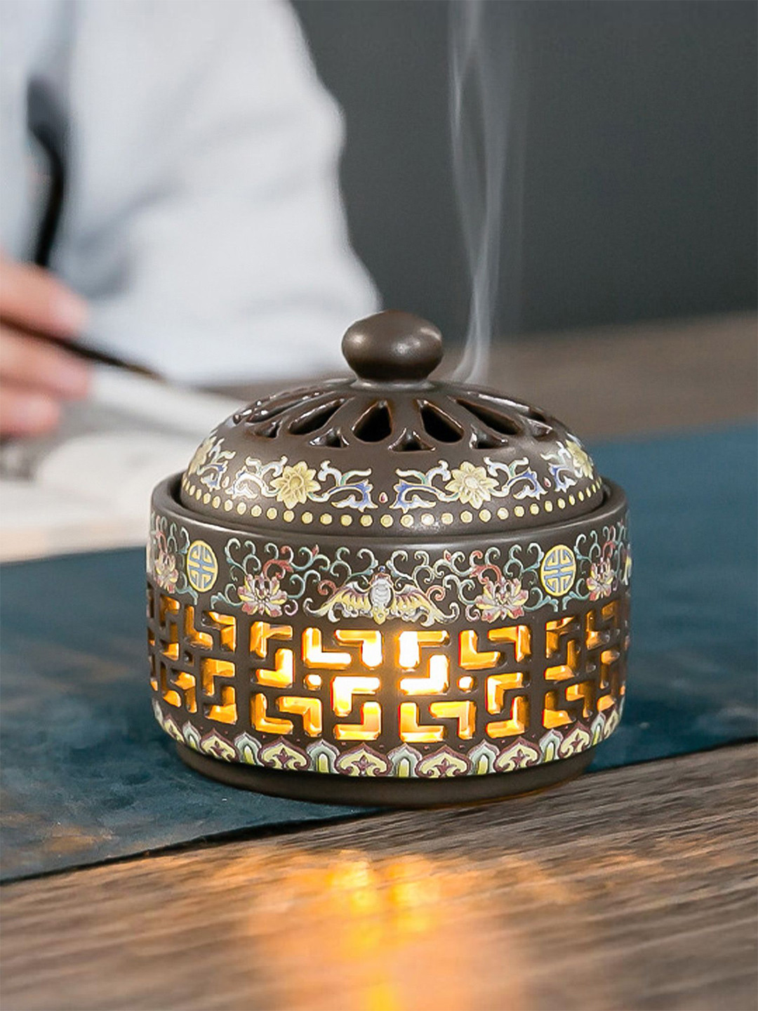 Buy Ekhasa Brown Self Design Heat Resistant Ceramic Dhoop Dani Loban ...