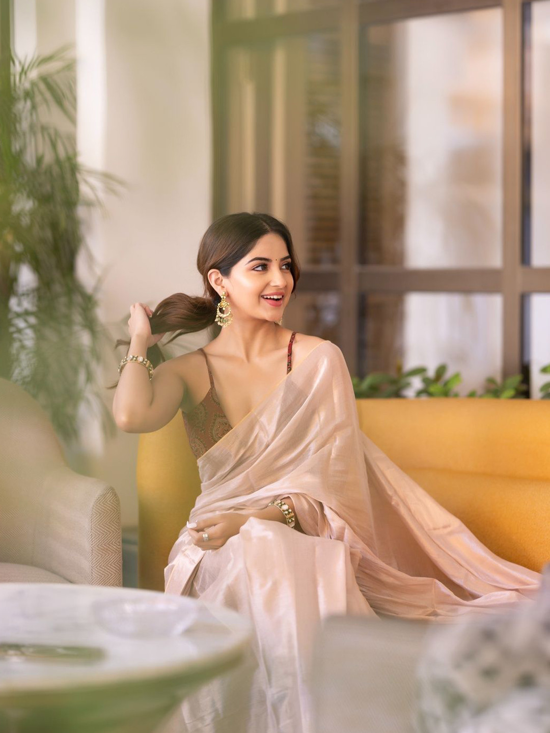 Buy Eternity By Sakshi Tissue Saree - Sarees for Women 31763380 | Myntra