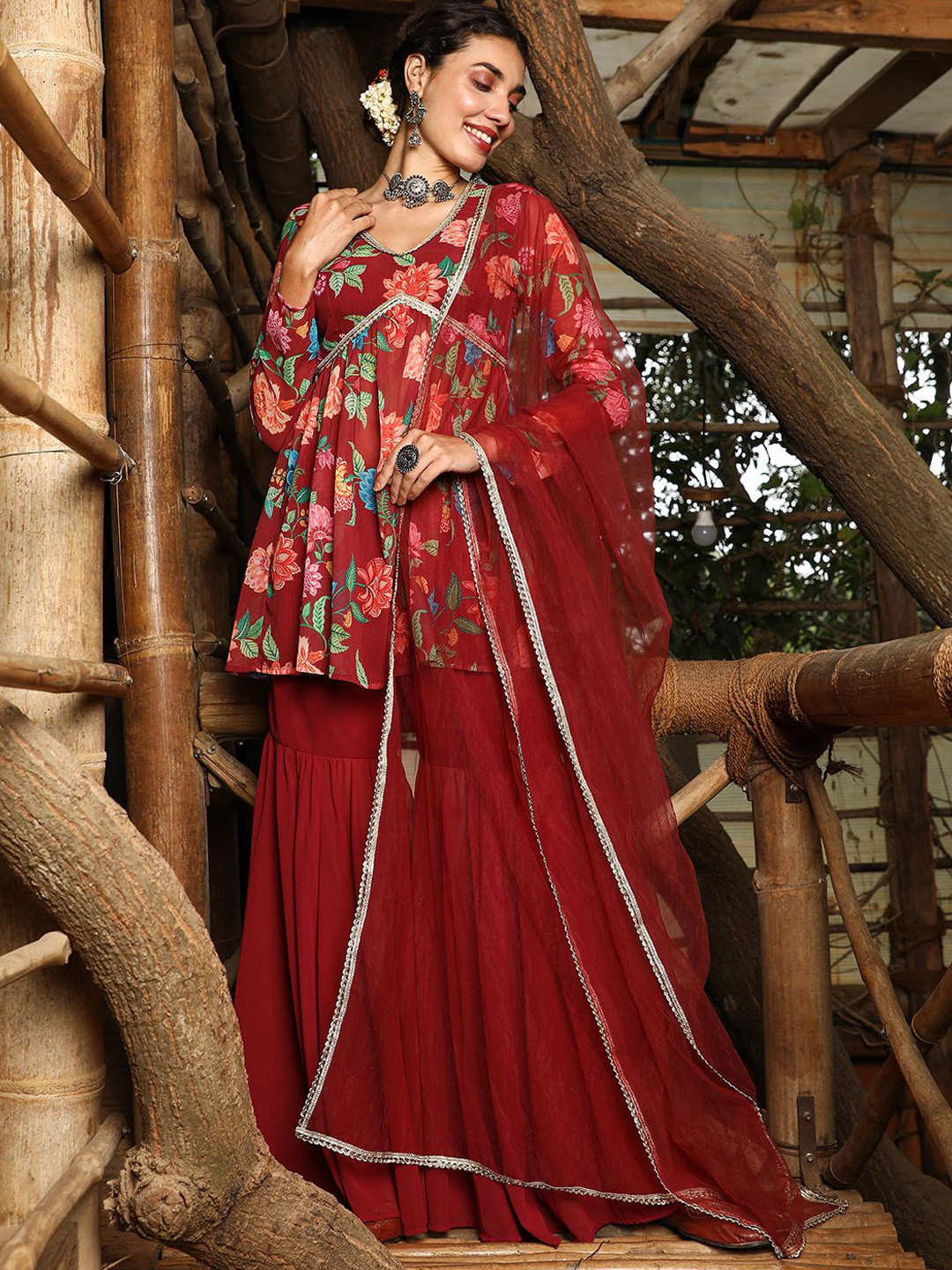 Buy QISSA Women Floral Printed Empire Gotta Patti Kurta With Sharara & With Dupatta - Kurta Sets ...