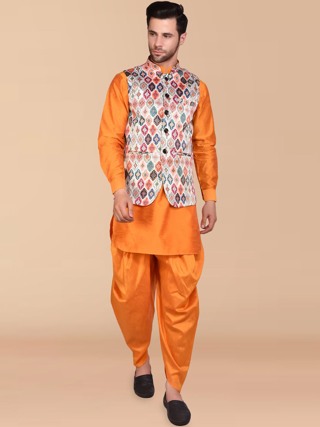 Buy PRINTINDIA Mandarin Collar Pure Silk Straight Kurta With Harem ...