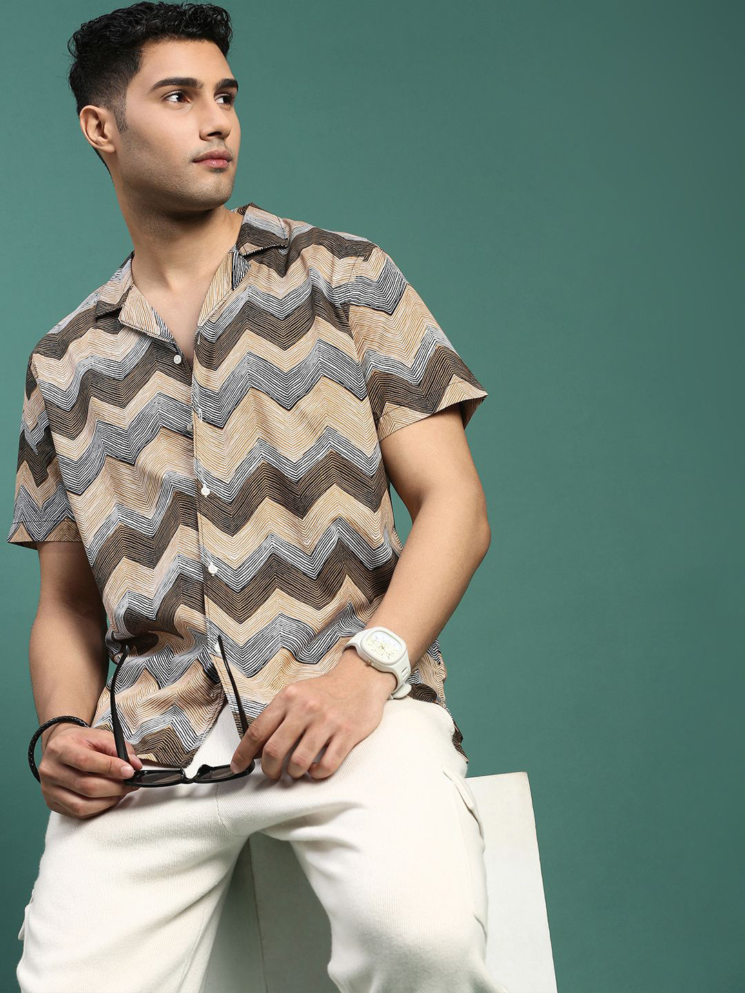 Buy SHOWOFF Men Standard Chevron Cuban Collar Printed Casual Shirt ...