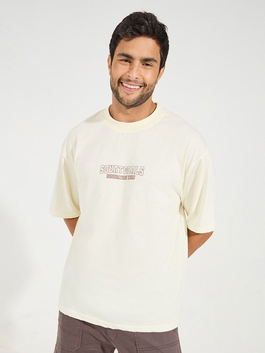 Buy Styli Men Cotton Rich Chest Printed Oversized Athleisure Tee With ...