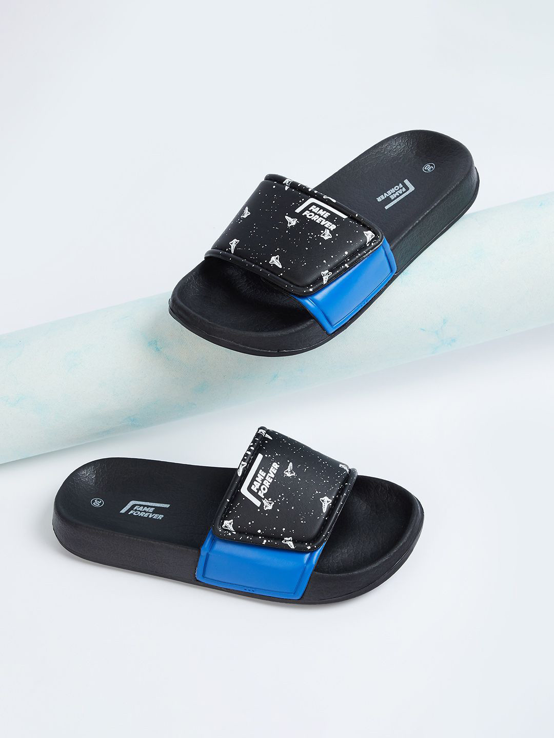 Buy Fame Forever By Lifestyle Boys Rubber Sliders - Flip Flops for Boys ...