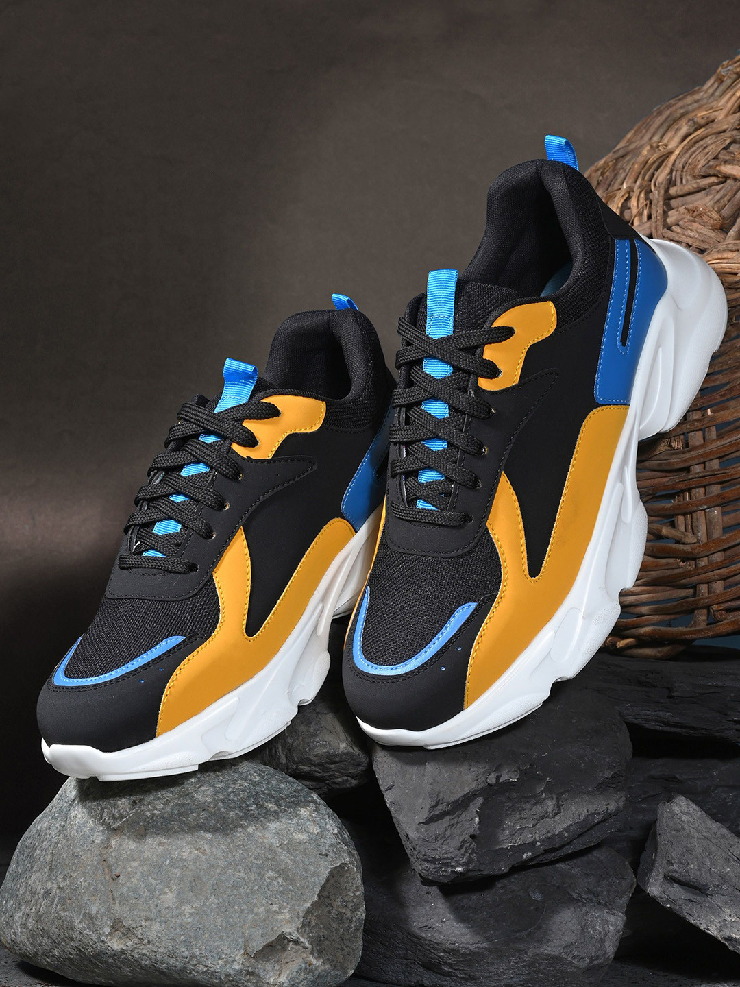 Buy The Roadster Lifestyle Co Men Colorblocked Lace Up Lightweight ...