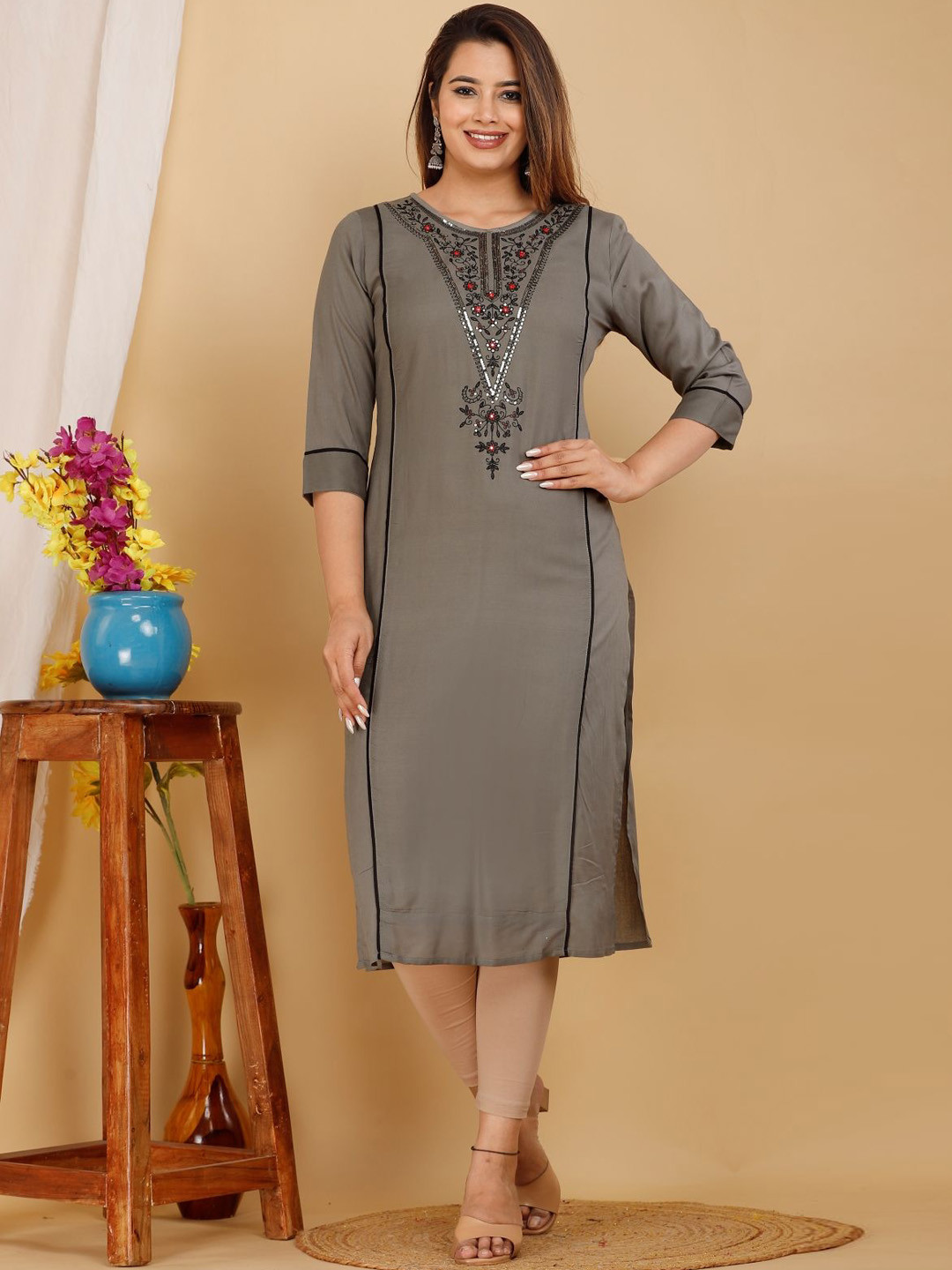 Buy Mehsoos Women Sequinned Kurta - Kurtas for Women 31612261 | Myntra