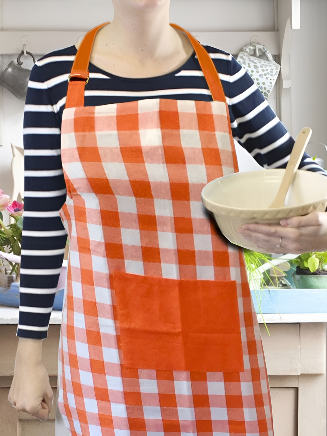 Buy Lushomes 3 Pcs Orange Coloured & White Checked Cotton Apron With ...