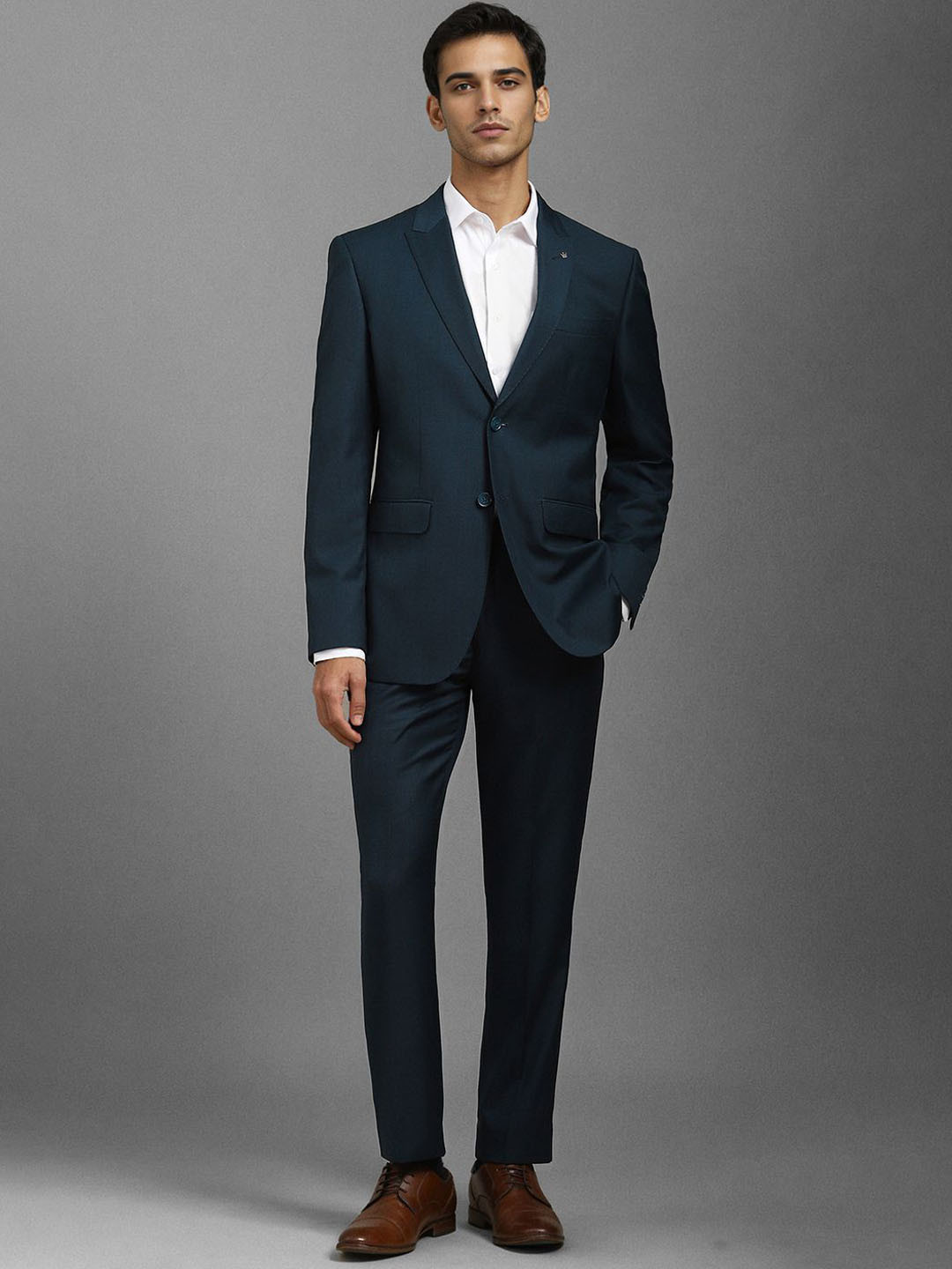 Buy Louis Philippe Men Slim Fit Single Breasted Two Piece Suit - Suits ...