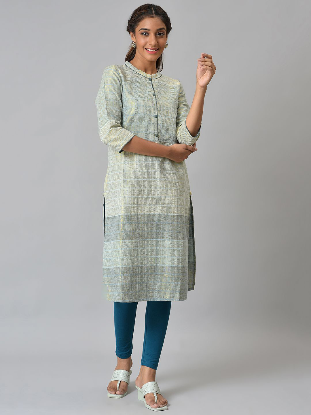 Buy AURELIA Women Geometric Printed Thread Work Kurta - Kurtas for ...