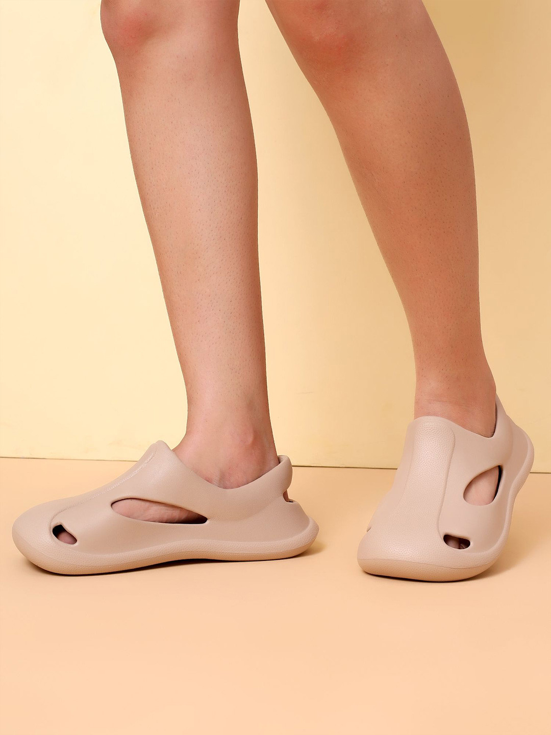 Buy CASSIEY Women Lightweight Rubber Clogs - Flip Flops for Women ...