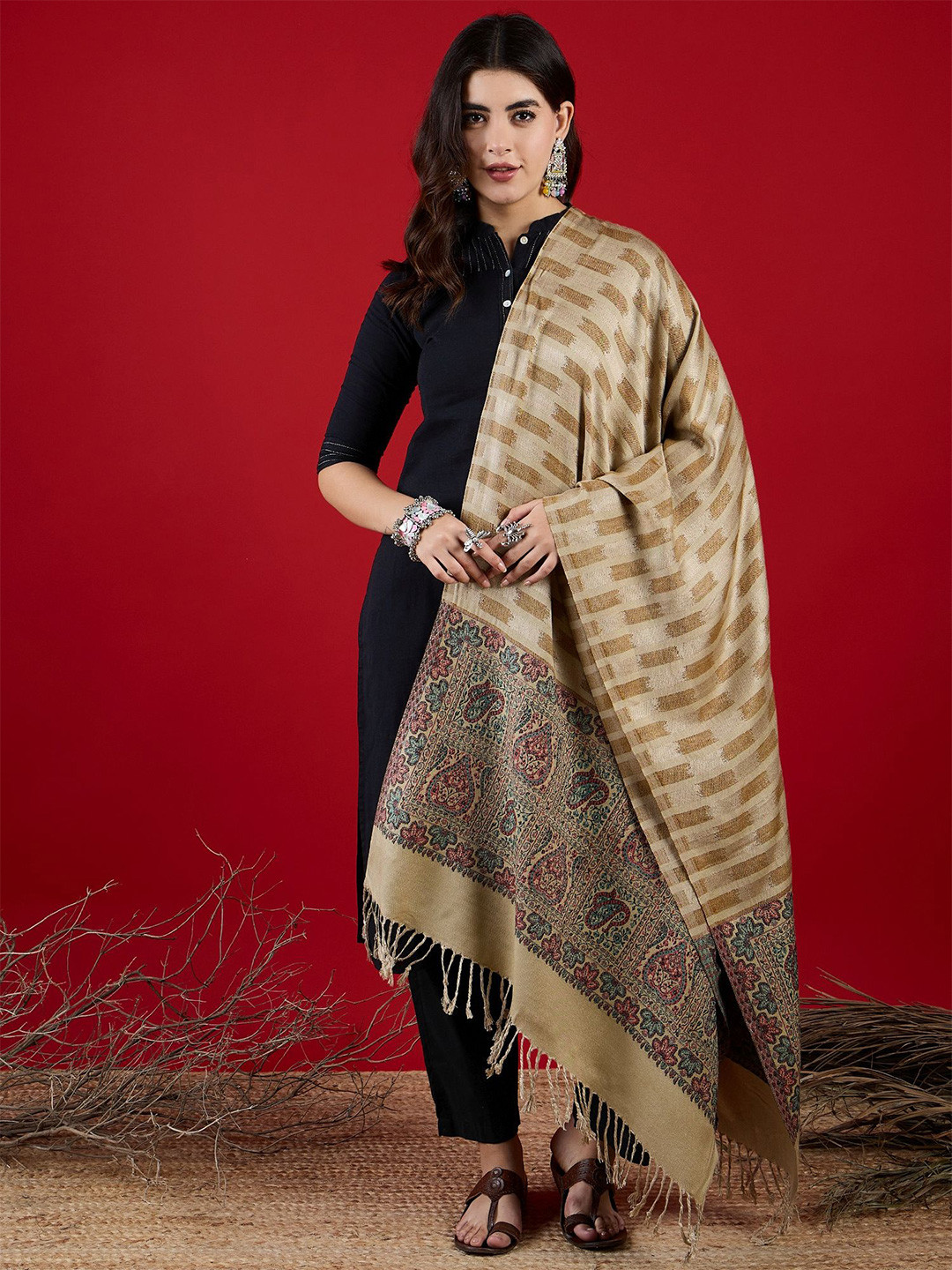 Buy SAHASIKA Women Woven Design Stole - Stoles for Women 31714739 | Myntra