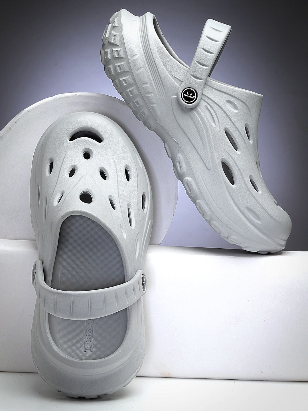 Buy BERSACHE Men Rubber Self Design Clogs - Flip Flops for Men 31747636 ...