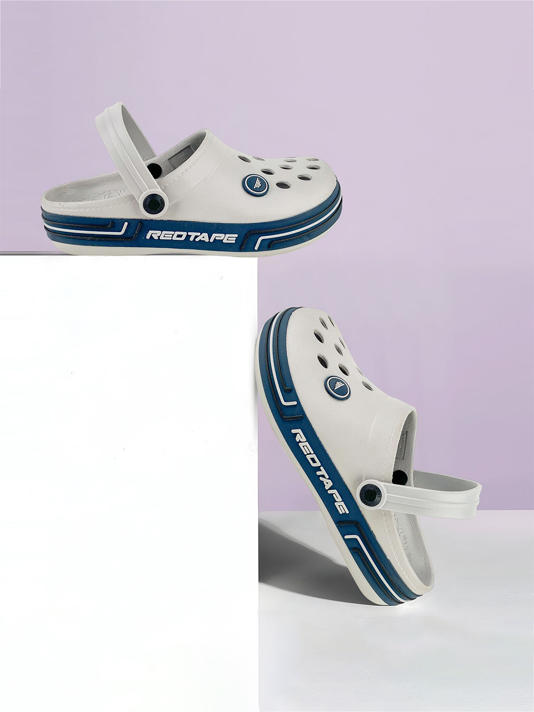 Buy Red Tape Men Comfort Clogs - Flip Flops for Men 31776537 | Myntra