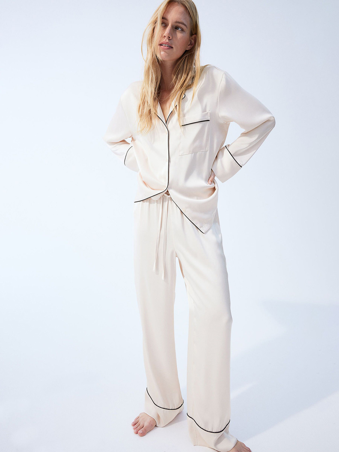 Buy H&M Satin Pyjamas - Night Suits for Women 31479615 | Myntra