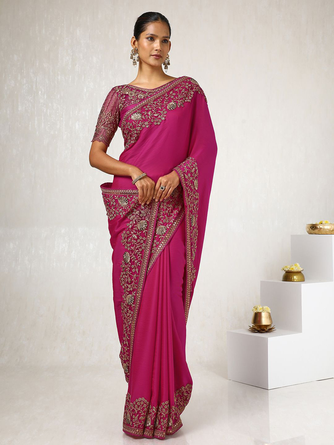 Buy Soch Embellished Sequinned Saree - Sarees for Women 31544698 | Myntra