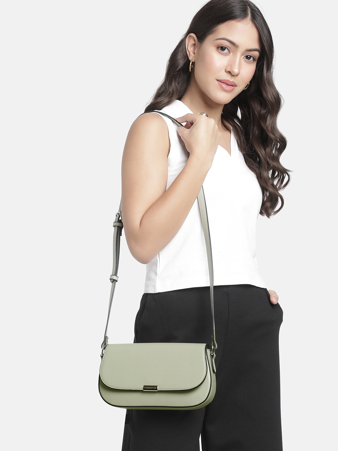 Buy Van Heusen Sling Bag - Handbags for Women 30839206 | Myntra