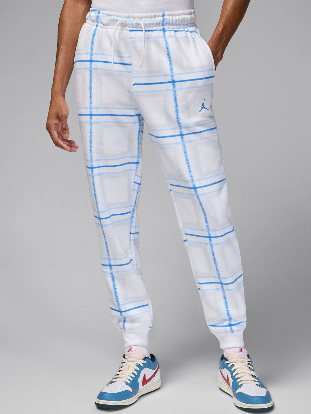Buy Nike Jordan Essentials Men's Cotton Regular Trousers - Trousers for ...
