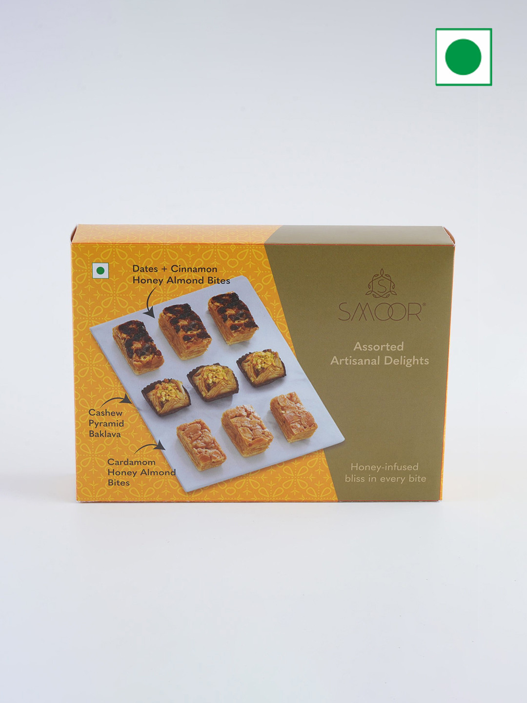 Buy SMOOR Set Of 9 Artisanal Delight Sweet Box - Sweets for Unisex ...