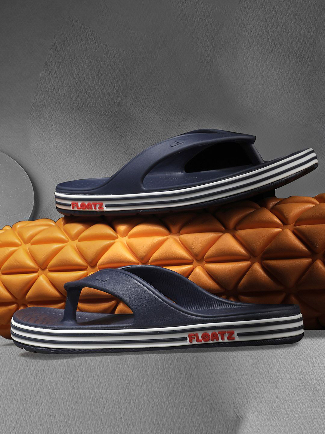 Buy Floatz Men Printed Thong Flip Flops - Flip Flops for Men 31324576 | Myntra