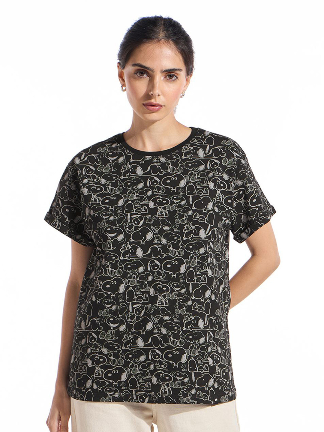 Buy Bewakoof Women Conversational Printed Round Neck Cotton Relaxed Fit ...