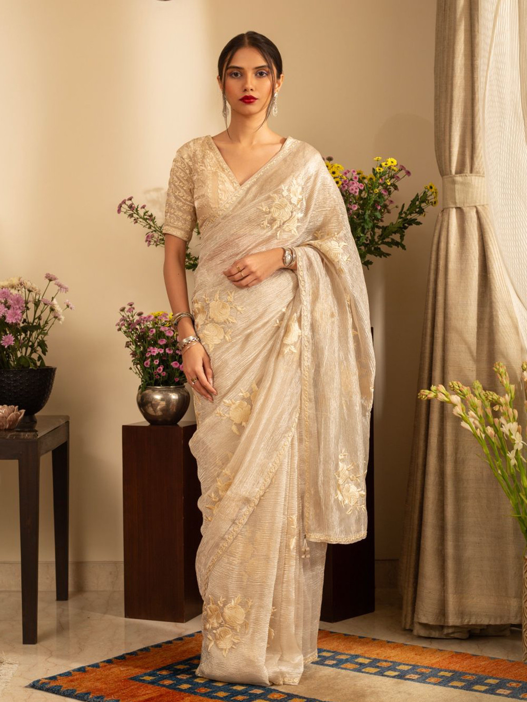 Buy HOUSE OF INARI Floral Embroidered Tissue Saree - Sarees for Women ...