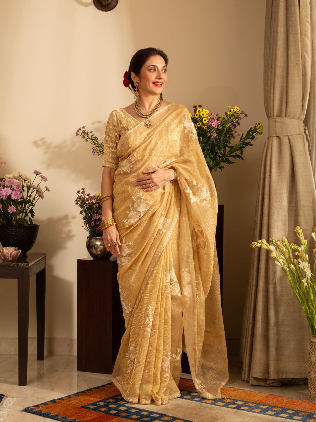 Buy HOUSE OF INARI Floral Embroidered Tissue Saree - Sarees for Women ...