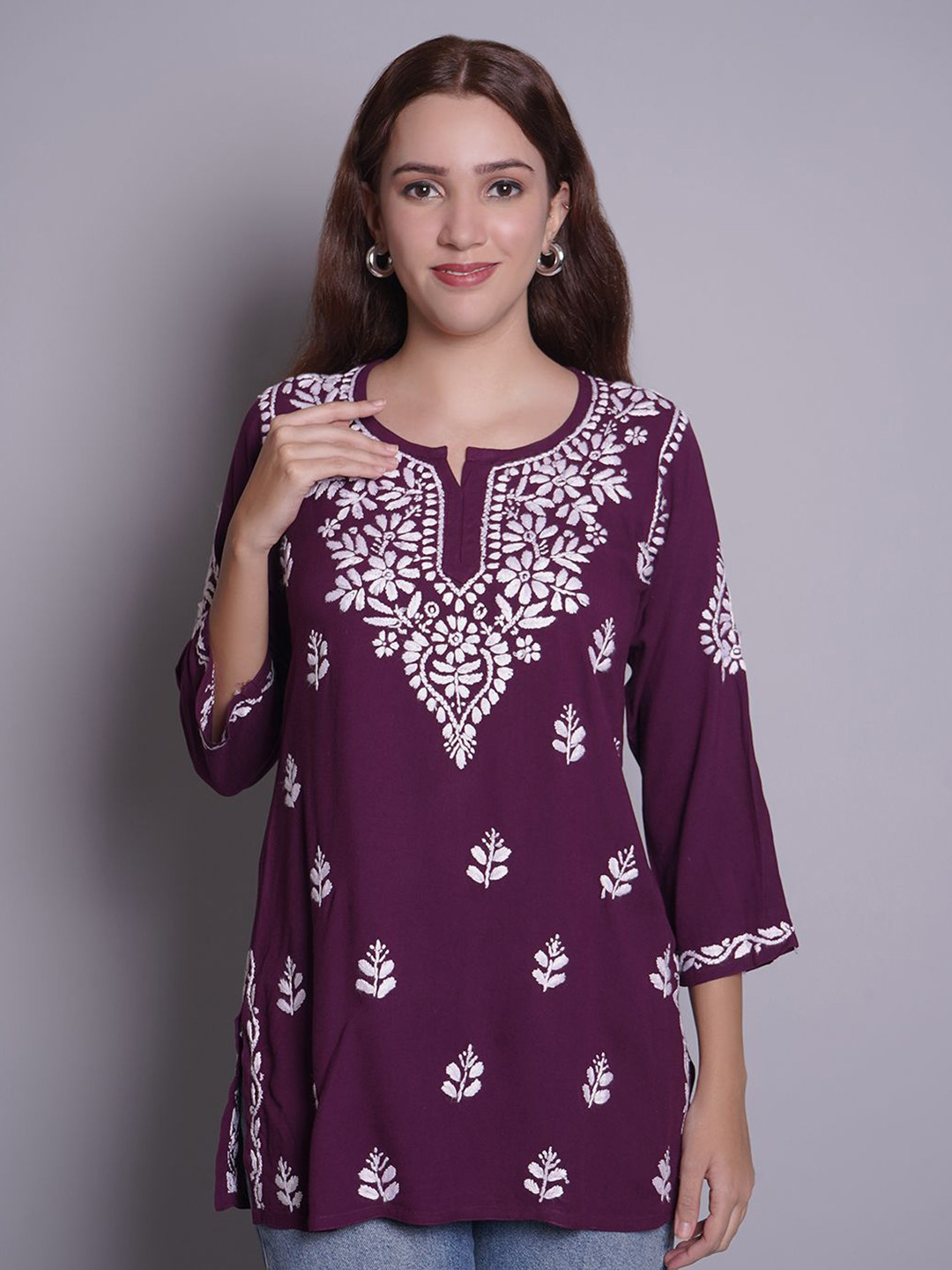 Buy Seva Chikan Women Ethnic Motifs Embroidered Chikankari Handloom ...