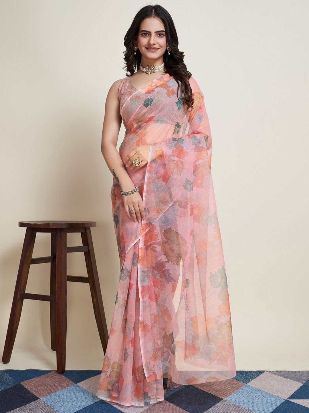 Buy Suha Women Floral Printed Supernet Saree - Sarees for Women ...