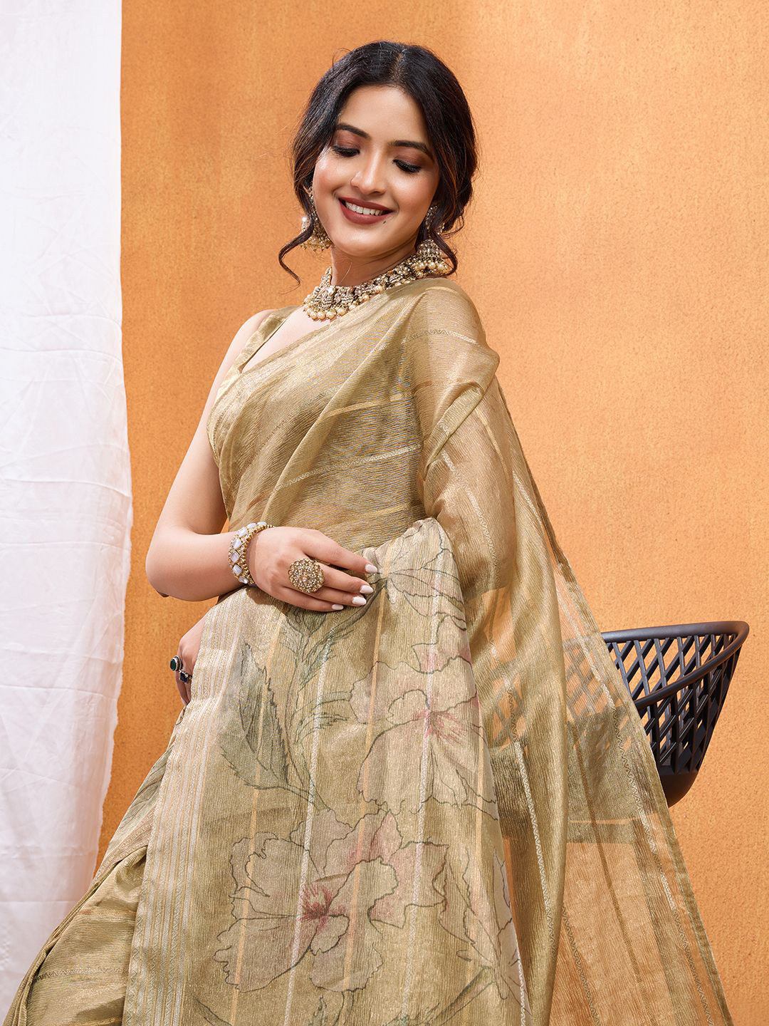 Buy DOI MOI Floral Printed Tissue Ready To Wear Saree - Sarees for ...