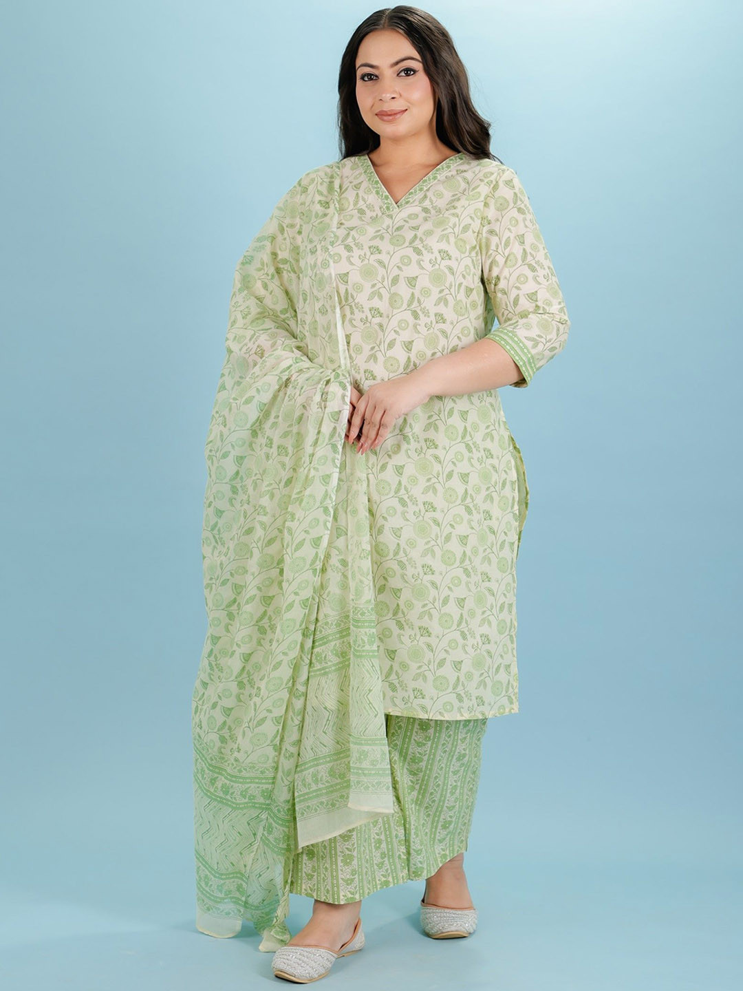 Buy Aramya Floral Printed Pure Cotton Straight Kurta With Palazzo ...