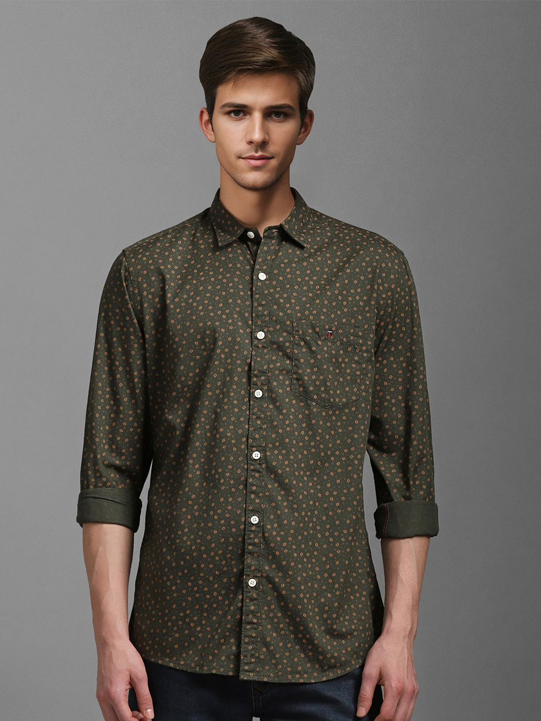 Buy Louis Philippe Jeans Men Spread Collar Floral Printed Cotton Slim ...