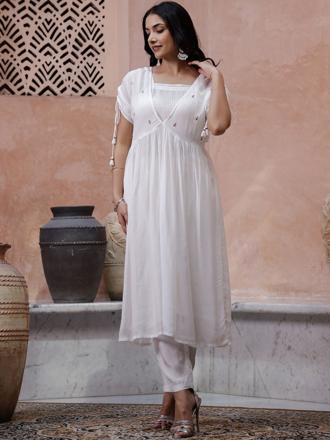 Buy Sangria Floral Embroidered Thread Work Kurta With Trouser - Kurta ...