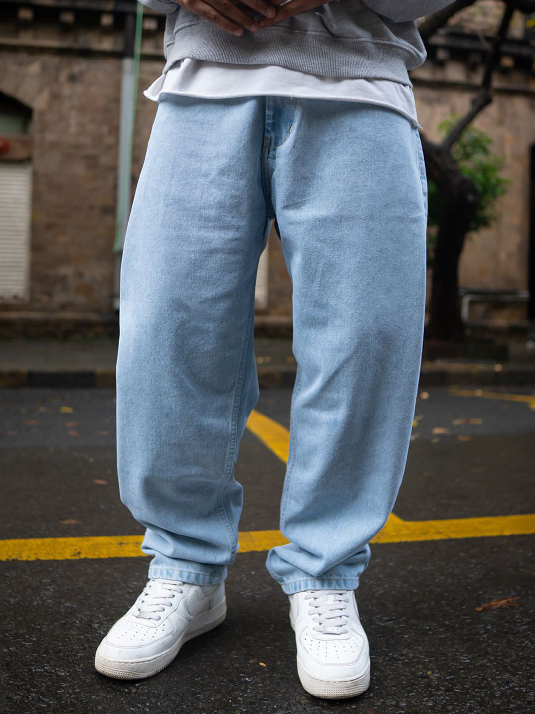 Buy Powerlook Men Cotton Relaxed Fit Mildly Distressed Light Fade Jeans ...