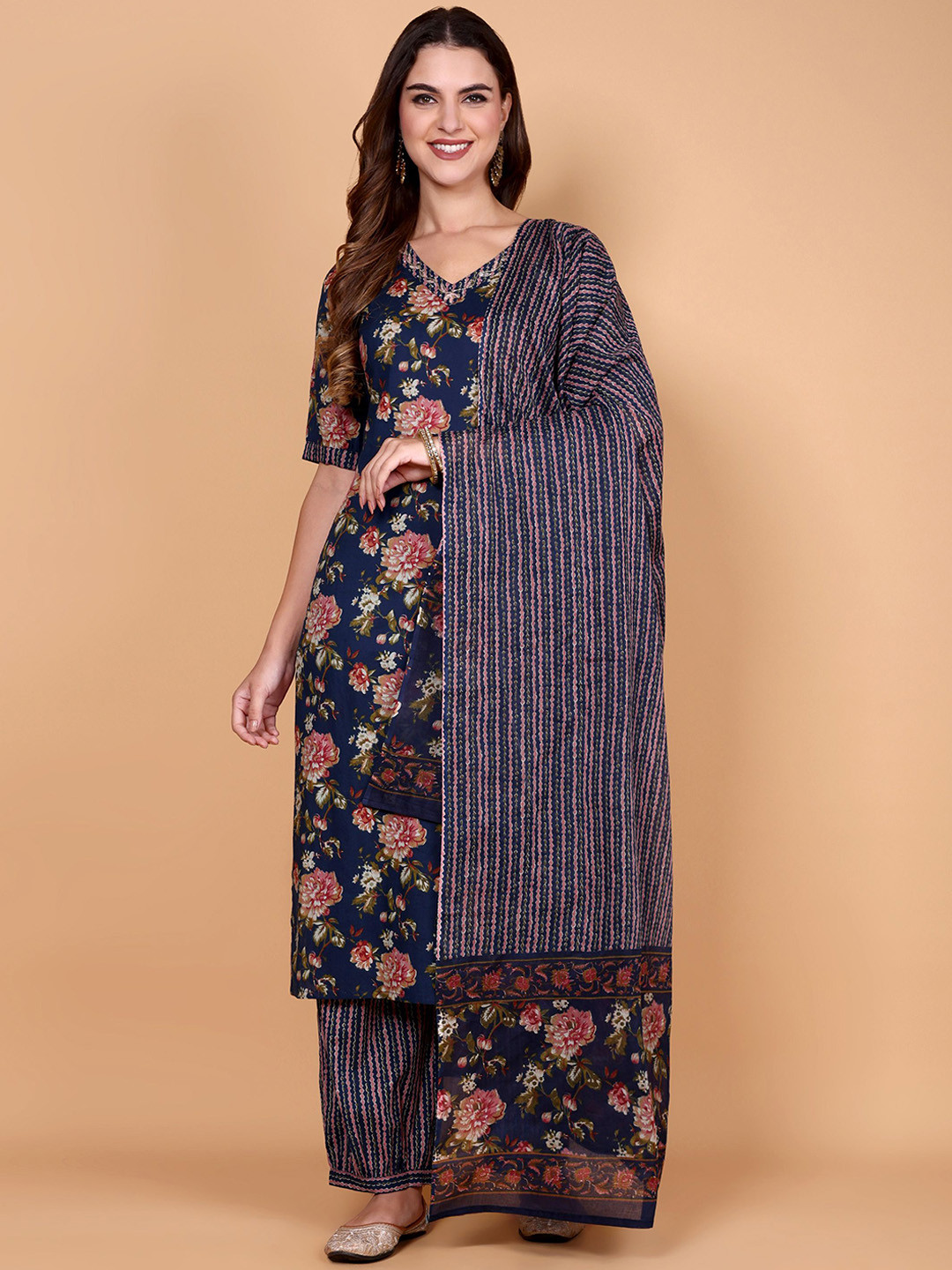 Buy Vastara The Label Floral Printed Kurta With Salwar & Dupatta ...