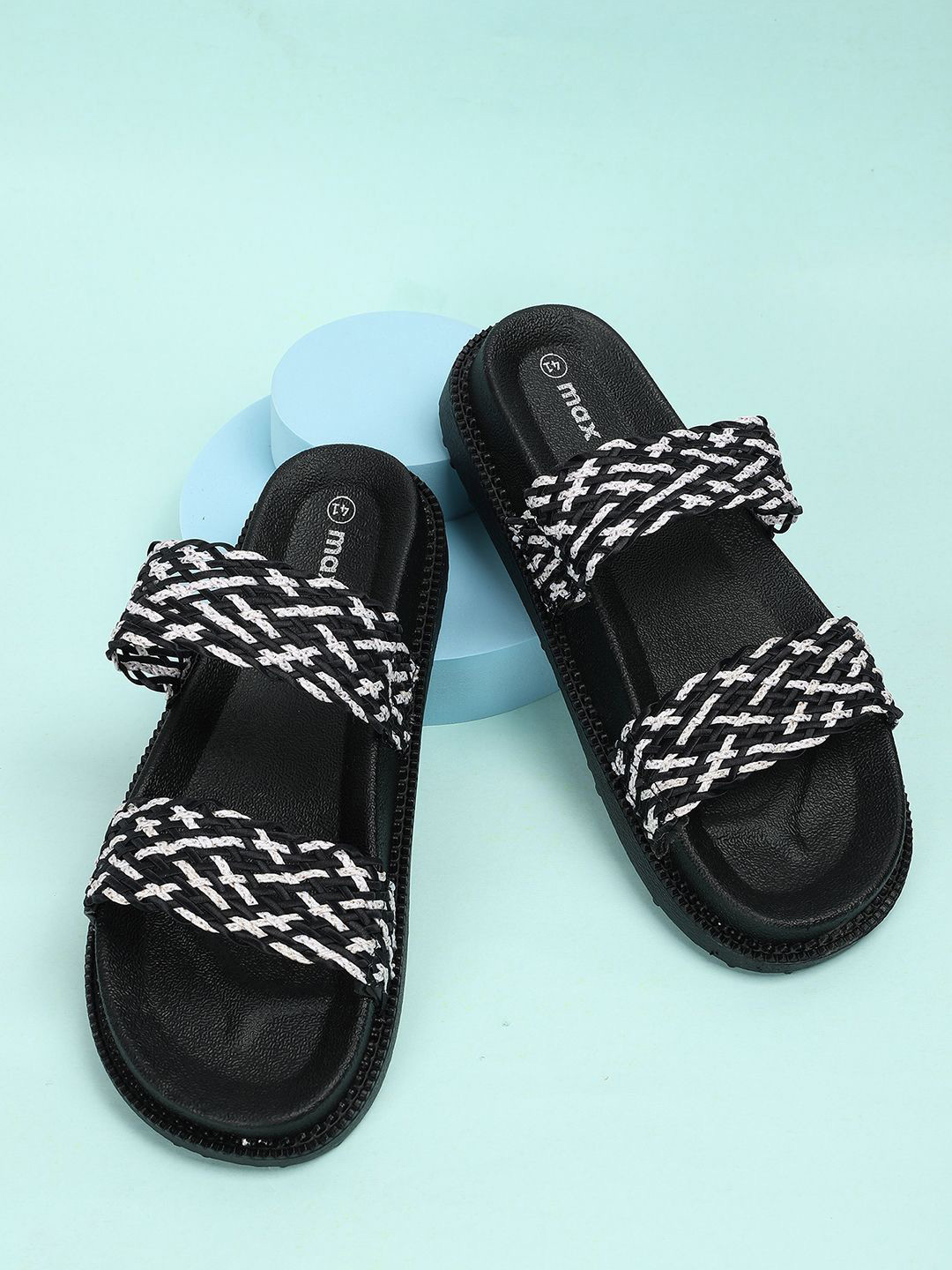 Buy Max Women Open Toe Flats - Flats for Women 31204433 | Myntra