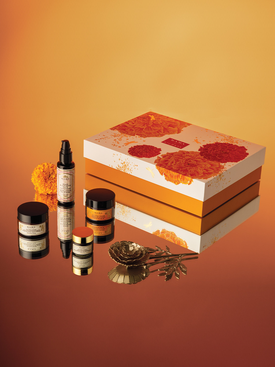 Buy KAMA AYURVEDA X Nicobar Radiant Rituals Gift Set - Beauty Gift Set ...