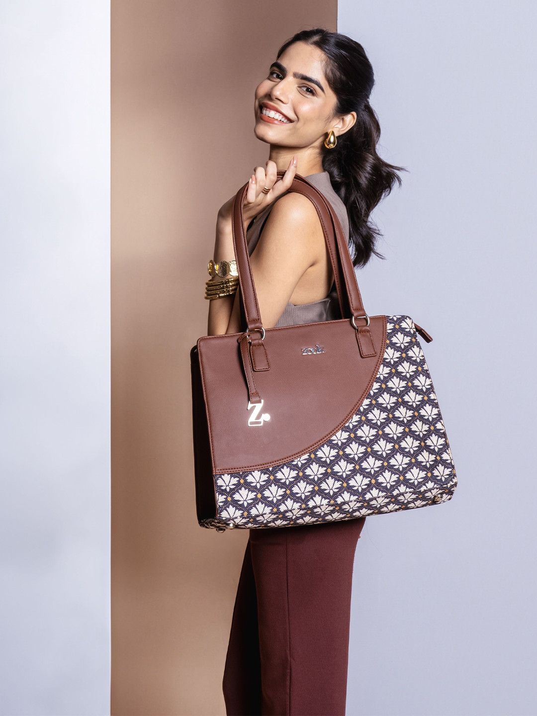 Buy ZOUK Women Bidri Kaiser Office Essential Bag - Handbags for Women 30944262 | Myntra