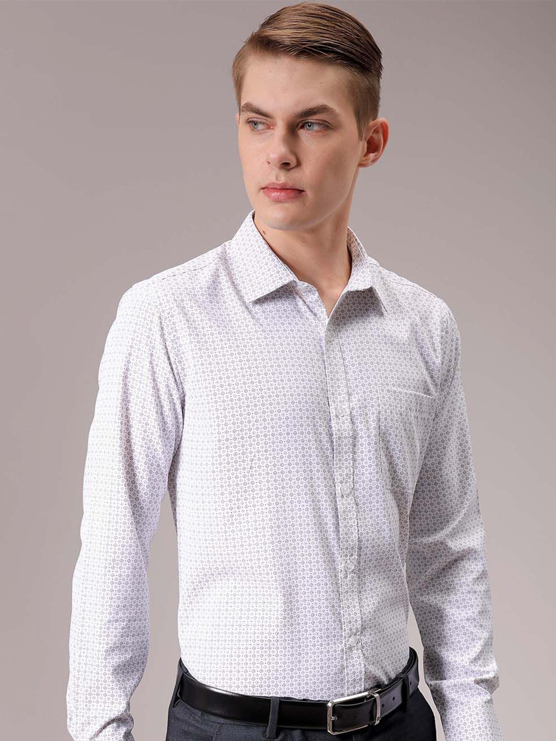 Buy The Indian Garage Co. X Luxe Men Spread Collar Micro Ditsy Printed ...